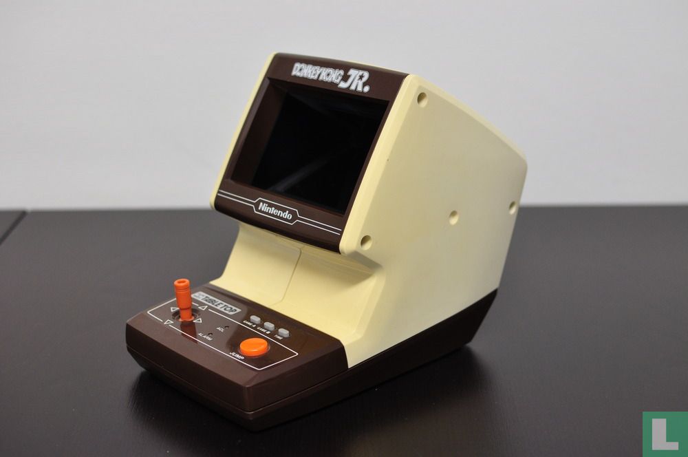 Donkey Kong Jr. (1983) - 3. Mini-Arcade / LCD-game - LastDodo