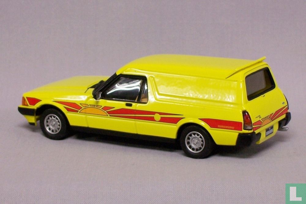 Ford XD Falcon Panel Van - Sundowner TR70C (2013) - Trax - LastDodo