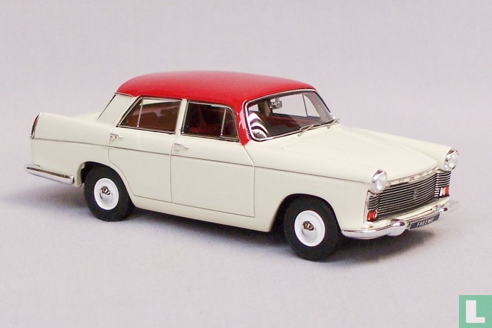 Austin Freeway TRR21 (2016) - Trax - LastDodo