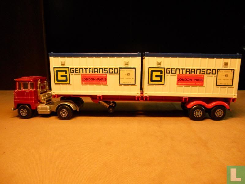 Scammell Articulated Container truck K-017b (1974) - Matchbox - LastDodo