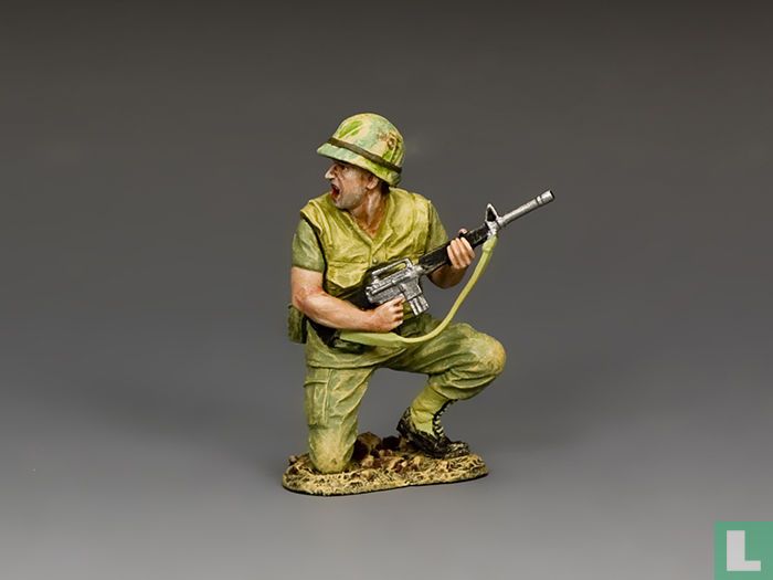 Shouting Instructions VN037 (2018) - King & Country - LastDodo