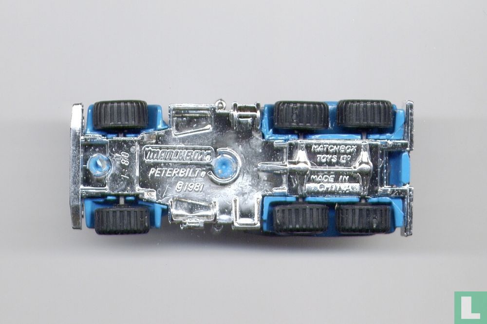Peterbilt Cement truck MB19 (1997) - Matchbox - LastDodo