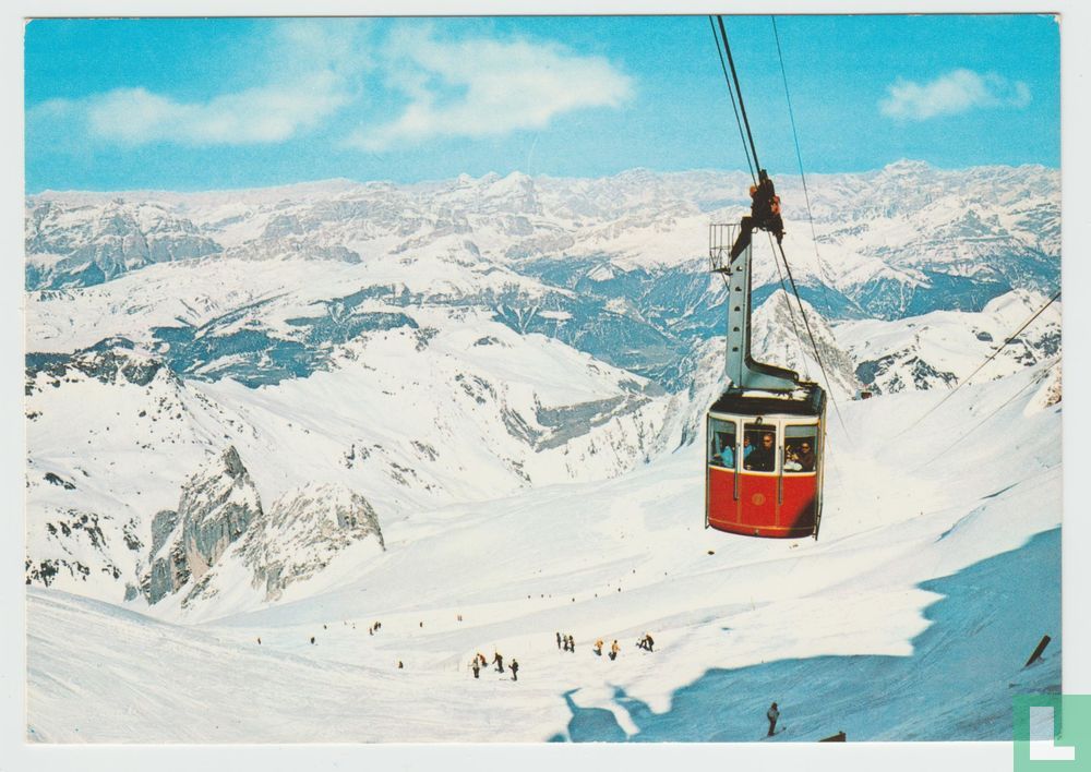 Dolomiti Funivia Della Marmolada verso Ampezzane Belluno Veneto Italia ...