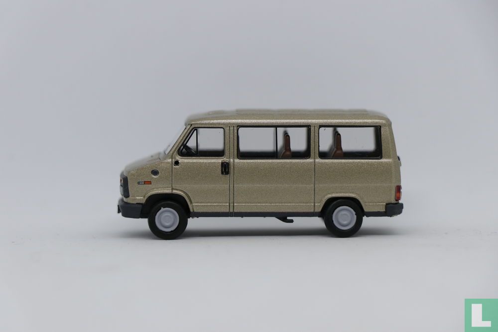 Citroën C25 34906 (2022) - Brekina - LastDodo