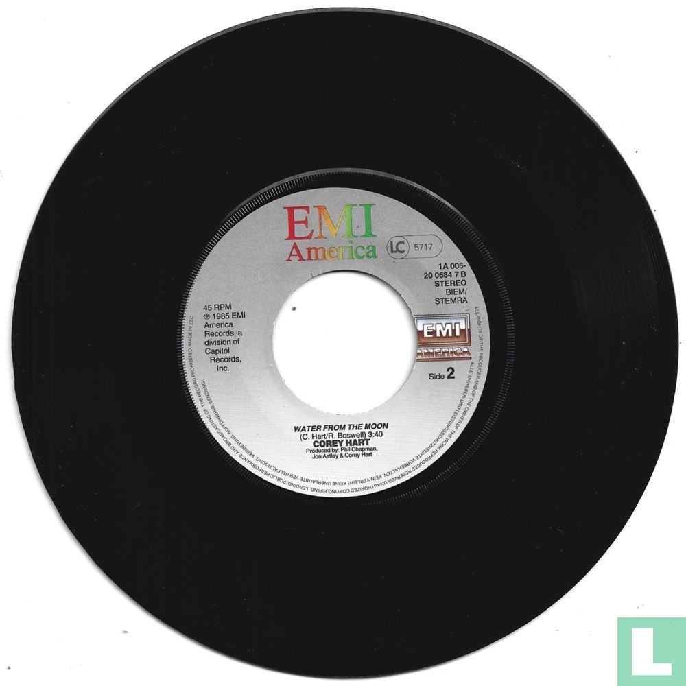 Never Surrender Single 1a 006 20 0684 7 1985 Hart Corey Lastdodo