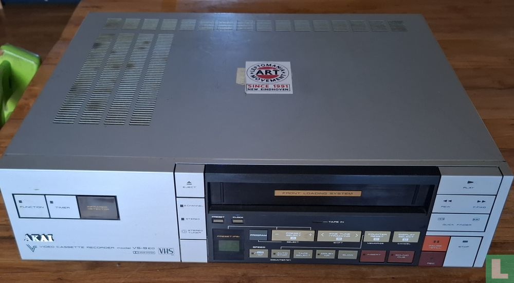 AKAI VS-9EO VHS [PAL] Video cassette Recorder - AKAI - LastDodo