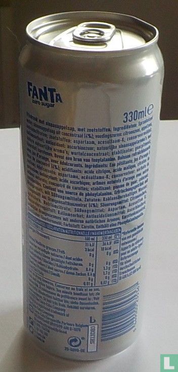 Fanta Orange Zero Sugar 33 cl 'Freddy Fazbear' - Soft Drink - LastDodo