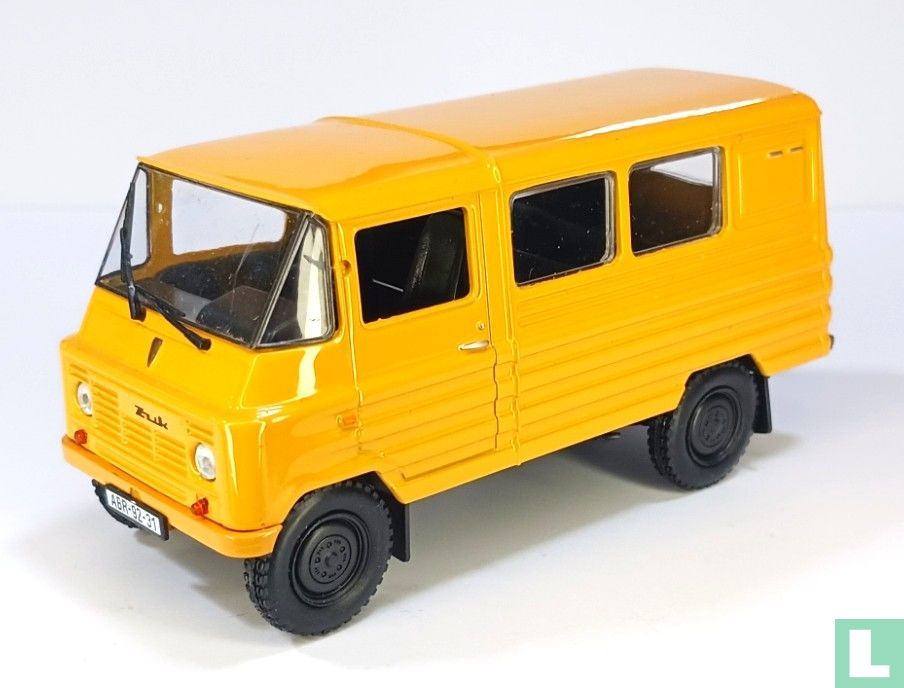 Zuk A-07 - MF Cars - LastDodo