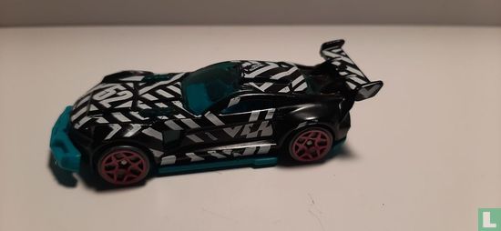 Track Ripper 037/250 (2019) - Hot Wheels - LastDodo